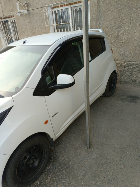 Spark 2011г. 300000пробег