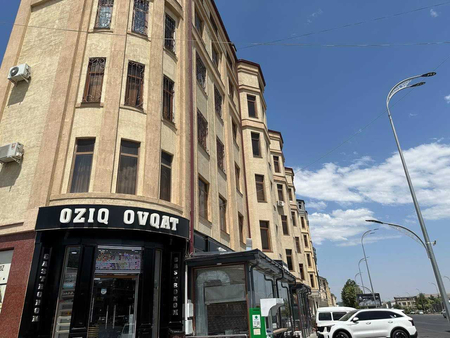 Срочно продаю 4х комнатную квартиру