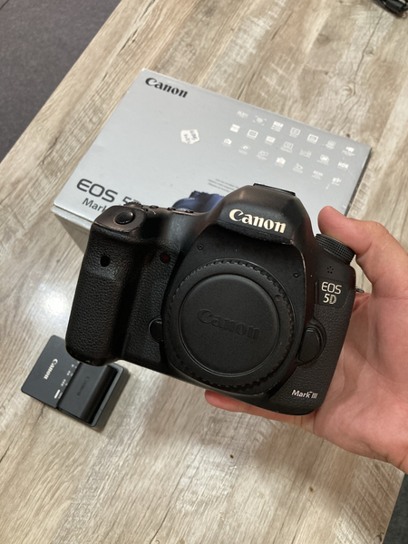 Canon Mark 3 sotiladi