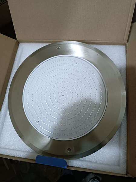 Lampi dlya bassenov IP 68