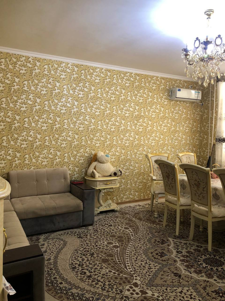 Продаётся 3 х ком квартира площ 83 м.кв.