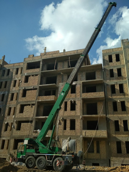 Продается авто кран ТЕРЕХ грузо подёмность 50тонн