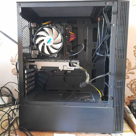 Kompyuter sotiladi Pentium G6400