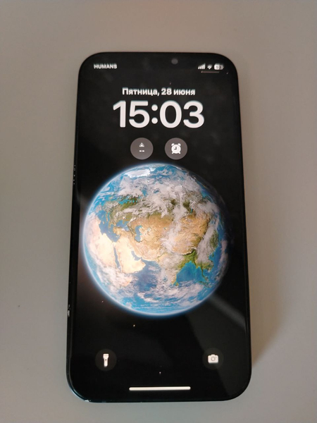 Iphone.       12
