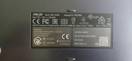 Noutbuk ASUS sotiladi