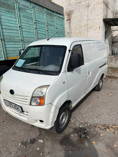Lifan yuk moshinasi sotladu