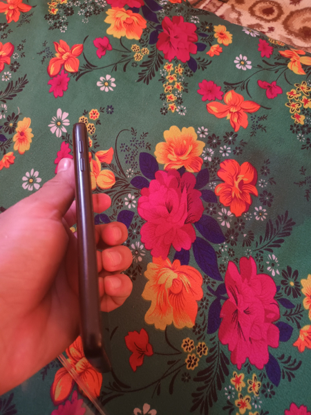 Samsung J2 aybi yoq