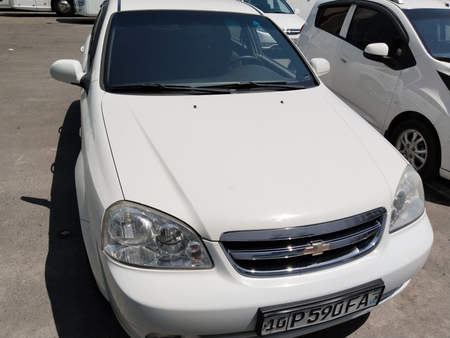 Продается LACETTI 2012