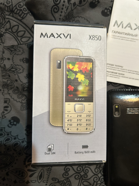Продам телефон Maxvi x850 dual sim в отличном состоянии