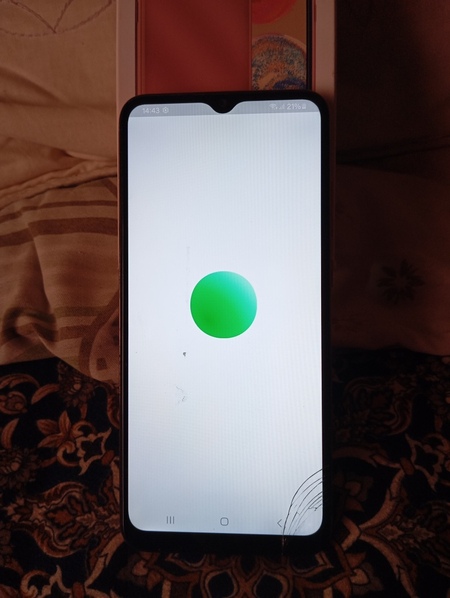 Samsung A04e 64 gb lik