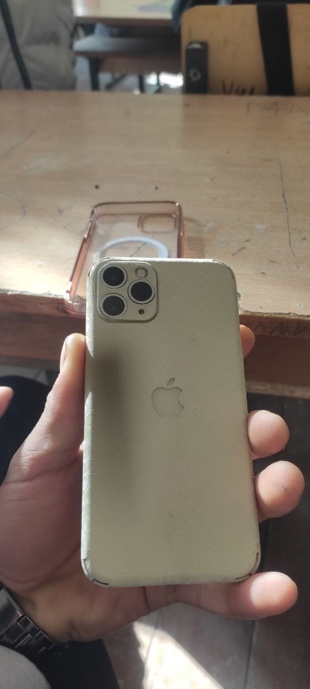 Iphone 11 pro 64 tali