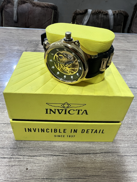 INVICTA часы 1837 Срочно