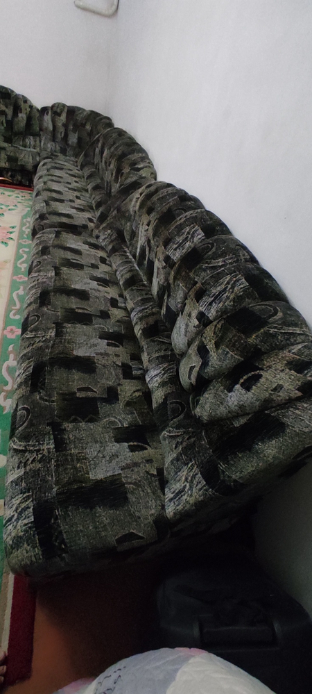 Yumshoq mebel 2 ugalok 2 kotta 2 ortacha 2 kichkina. Juda baqvat.