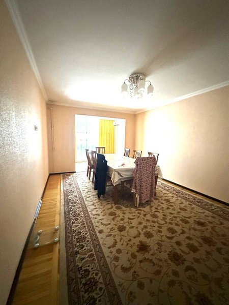 Ц-1 4/4/4 продается квартира