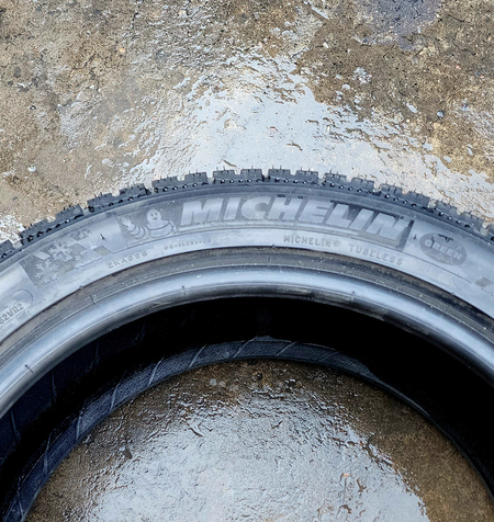 Michelin Шина 245/45 R18