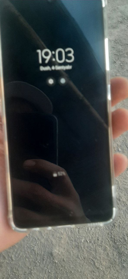 Samsung a32 4ga 128gb karobka bor