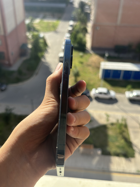 Iphone 12 pro max karobka dokument bor