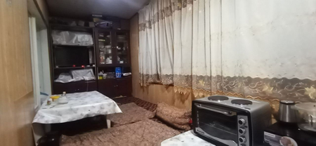 Квартира 3 хона 4 қаватлик уйдан