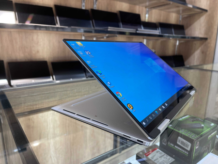 DELL XPS 13 7390 Intel Core i71065G7 озу16гб 256ssd