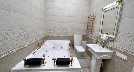 Сдается 4х ком. квартира, ор-р: гостиница Россия, 150м2