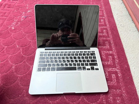 MacBook Pro Sotiladi. Pul zarur Arzon ga bervoraman.