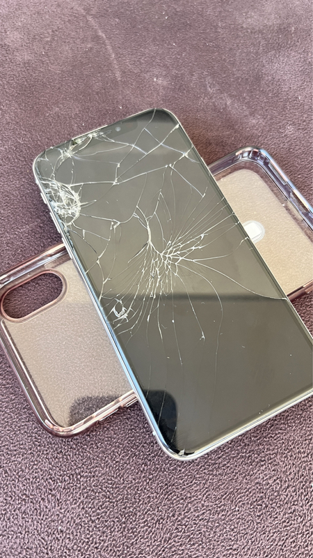 Iphone x.