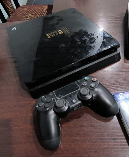 Playstation 4 slim 2 жойстик билан