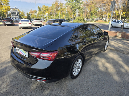 Malibu 2 Premier Qora