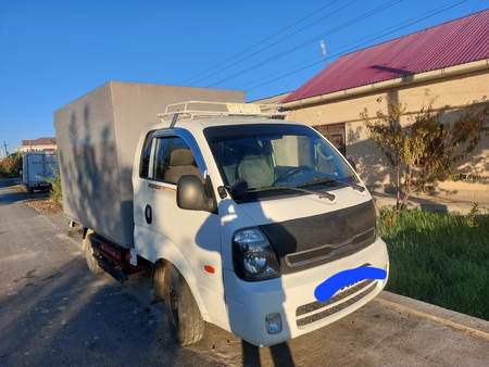 Kia bongo starix