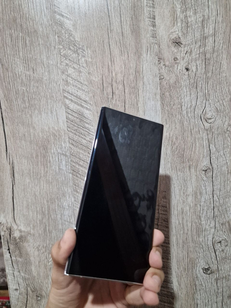 Продам Samsung 20 note ultra в хорошем состоянии