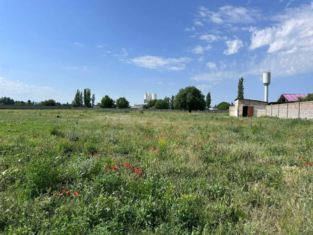 Продаётся частная 1,9 га. производственная база.
