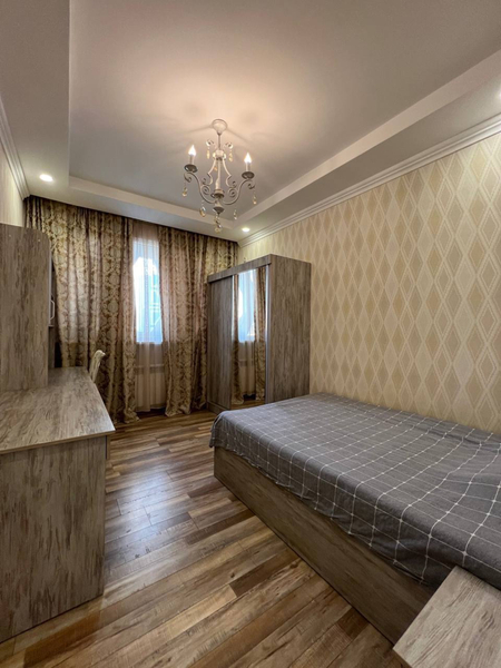 Продается квартира госпитальный рынок