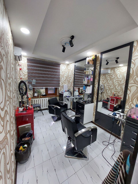 TAYYOR BIZNESS, Salon va Butik(magazin), ichidagi barcha jihozlari b.n