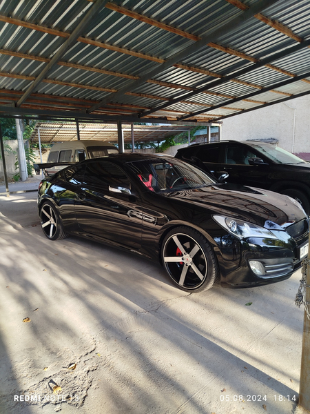 Hyundai Genesis Coupe 3.8