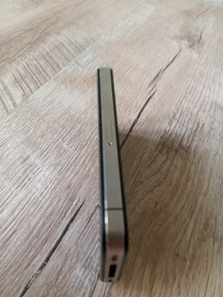 Iphone 4 xolati yaxshi