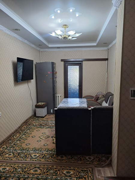 Продается 4 комнатная квартира