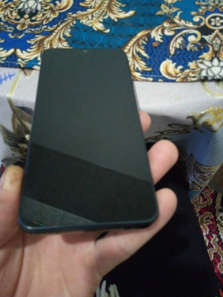 RedMi A2+  1 oy ishlatilgan