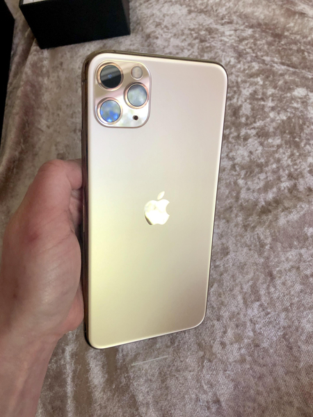Iphone 11 Pro max gold