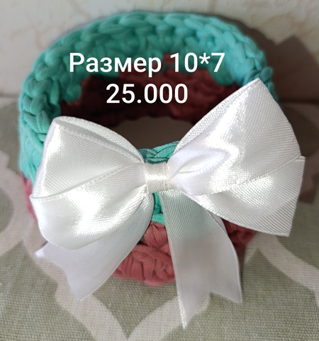 Вязаные изделия ручной работы