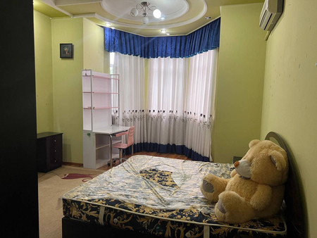 Дом на Чойхона Салом под бизнес