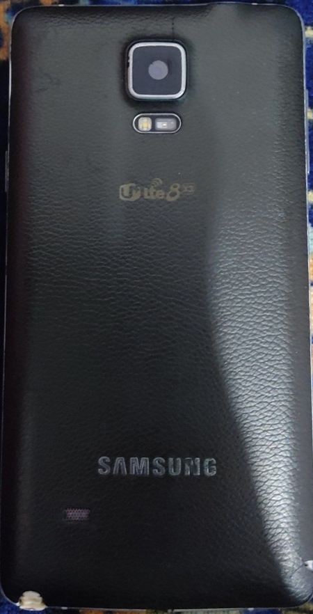 Samsung Note 4 sotiladi