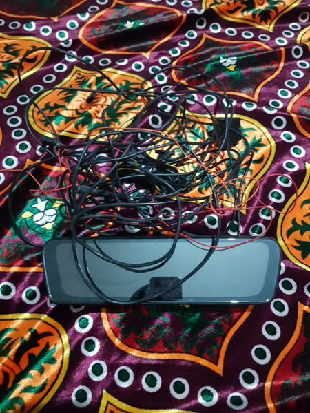Kobaltga chehol ,ravonchaga 3D polik , video registrater Lenovo .