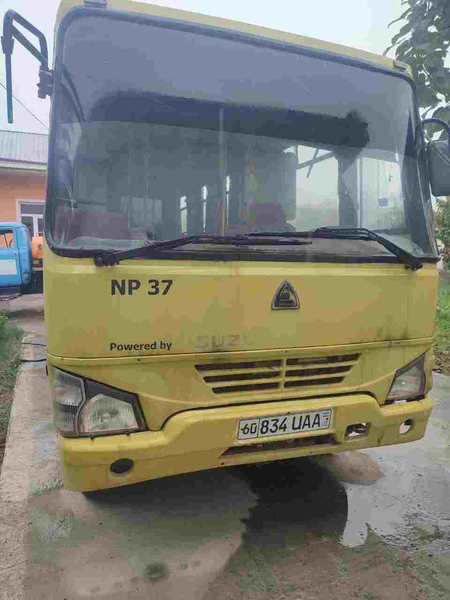 Avtobus sotiladi