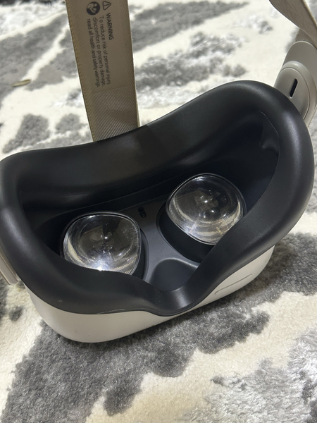 Oculus Meta Quest 2