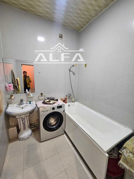 3 xonali 80m² 4-qavat sotiladi.