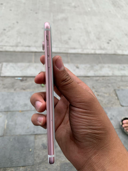 Iphone 7+ 128gb 72yomkist