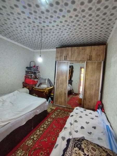 СРОЧНО ПРОДАЕТСЯ Чирчик ш. Тукай СВТ дача 4 сотих 3х ховли