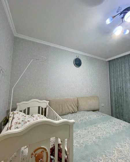Метро Новза Чиланзар 7 2х комнатная  Балкон 1.5*3 с Евроремонтом