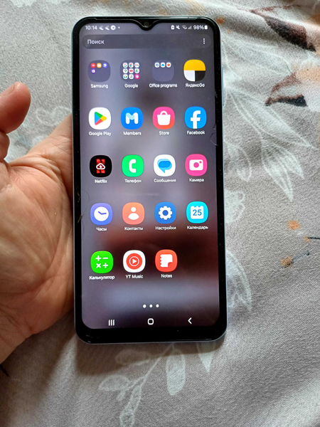 Samsung A23 б/у.