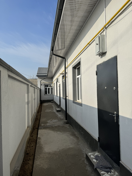 Продаётся Старые Сергели 1 комнатный дом с общим двором